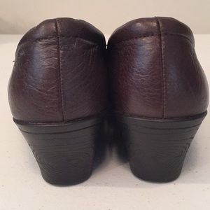 Softspots | Shoes | Soft Spots Clogs Nwot | Poshmark